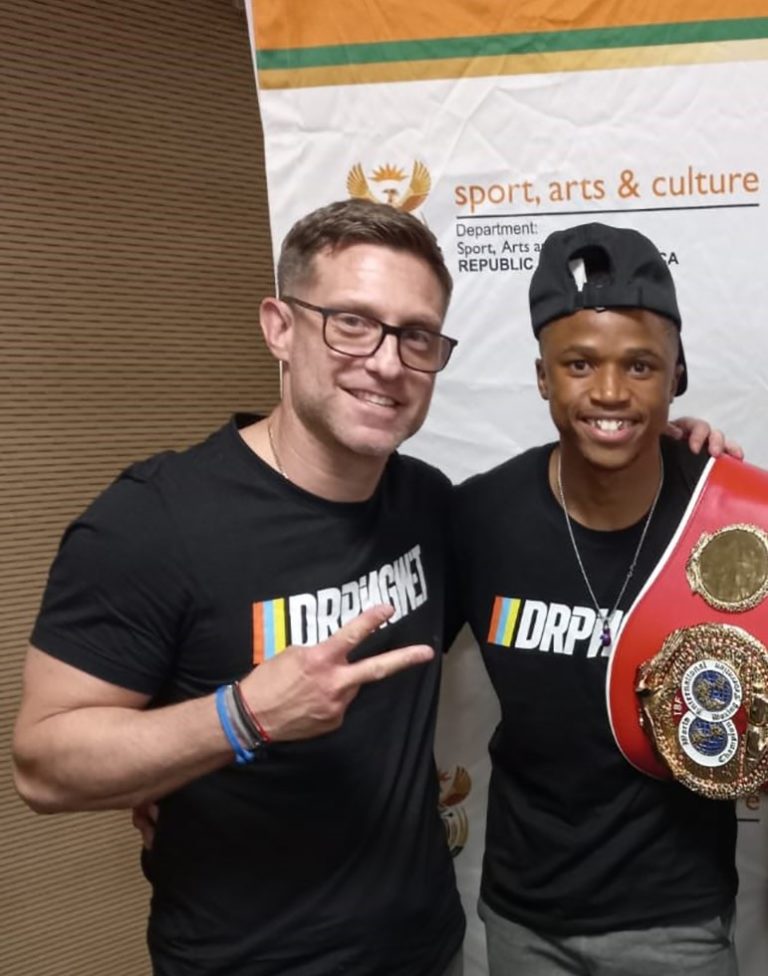 SA has boxing champ with Nathan in his corner - SA Jewish Report