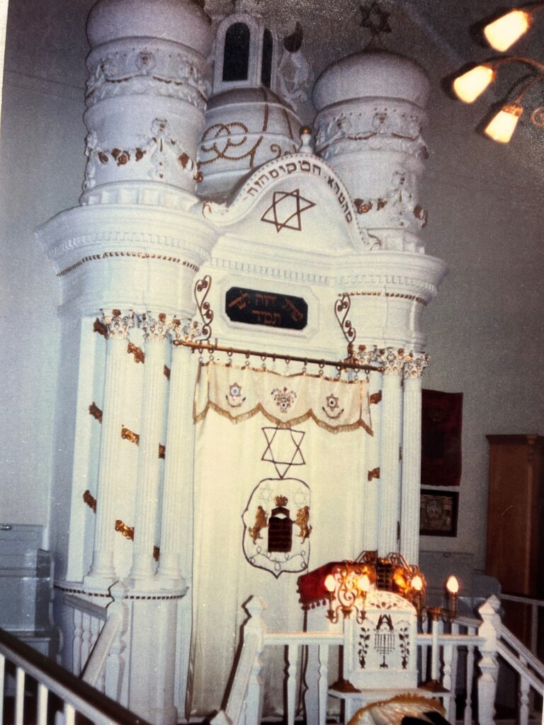 Vital and beautiful – SA shuls photographed for posterity - SA Jewish ...