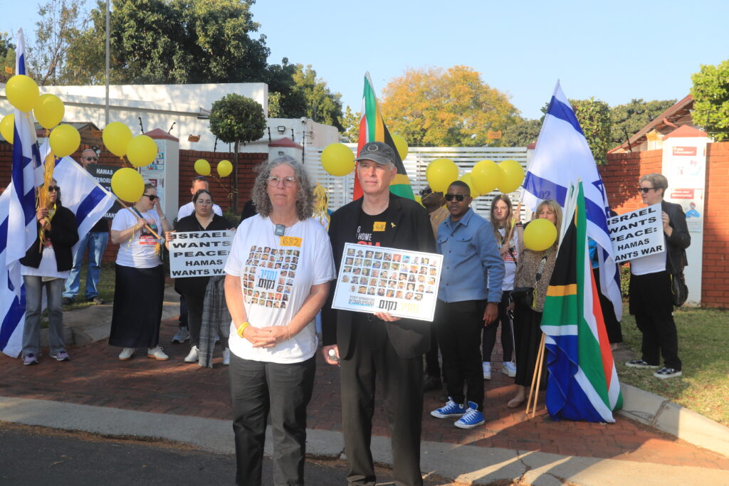 Siegels demand urgent action from Red Cross - SA Jewish Report