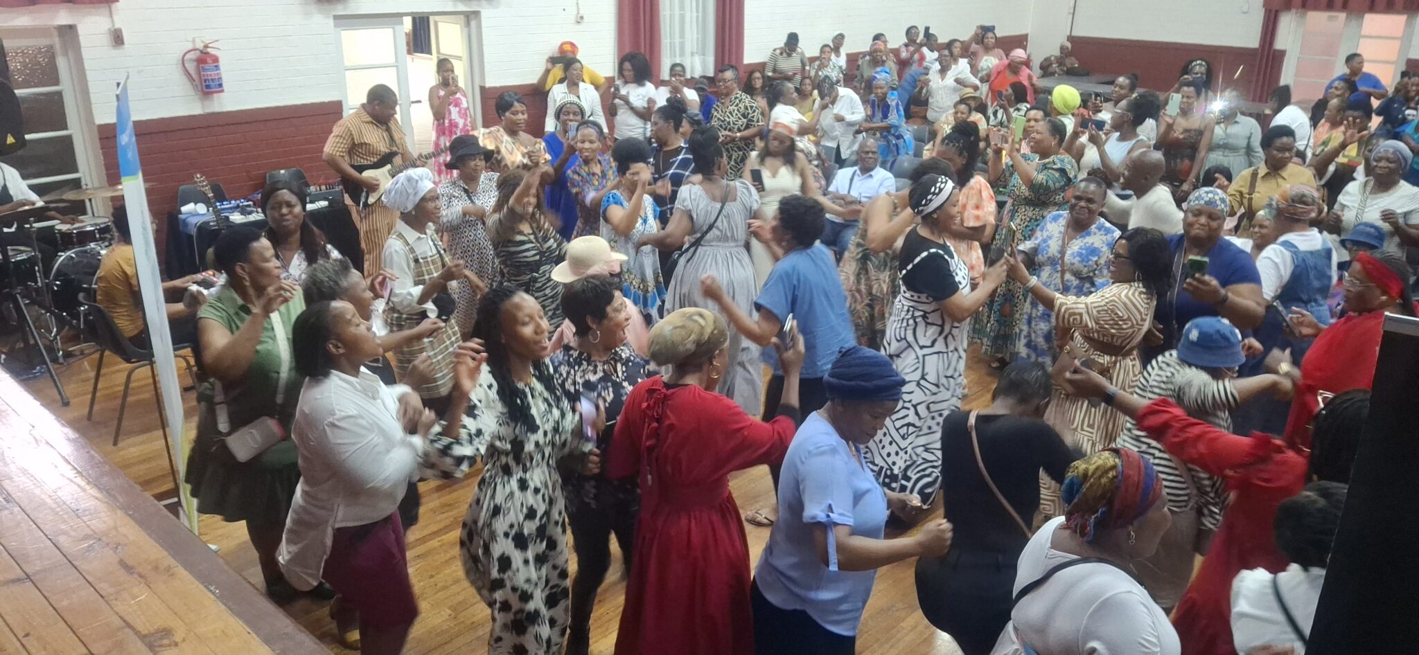 UJW Housekeepers’ Appreciation morning takes the cake - SA Jewish Report